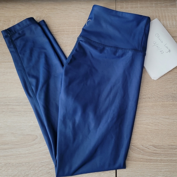 ZYIA | Pants & Jumpsuits | Zyia Light N Tight Metallic Blue Leggings ...